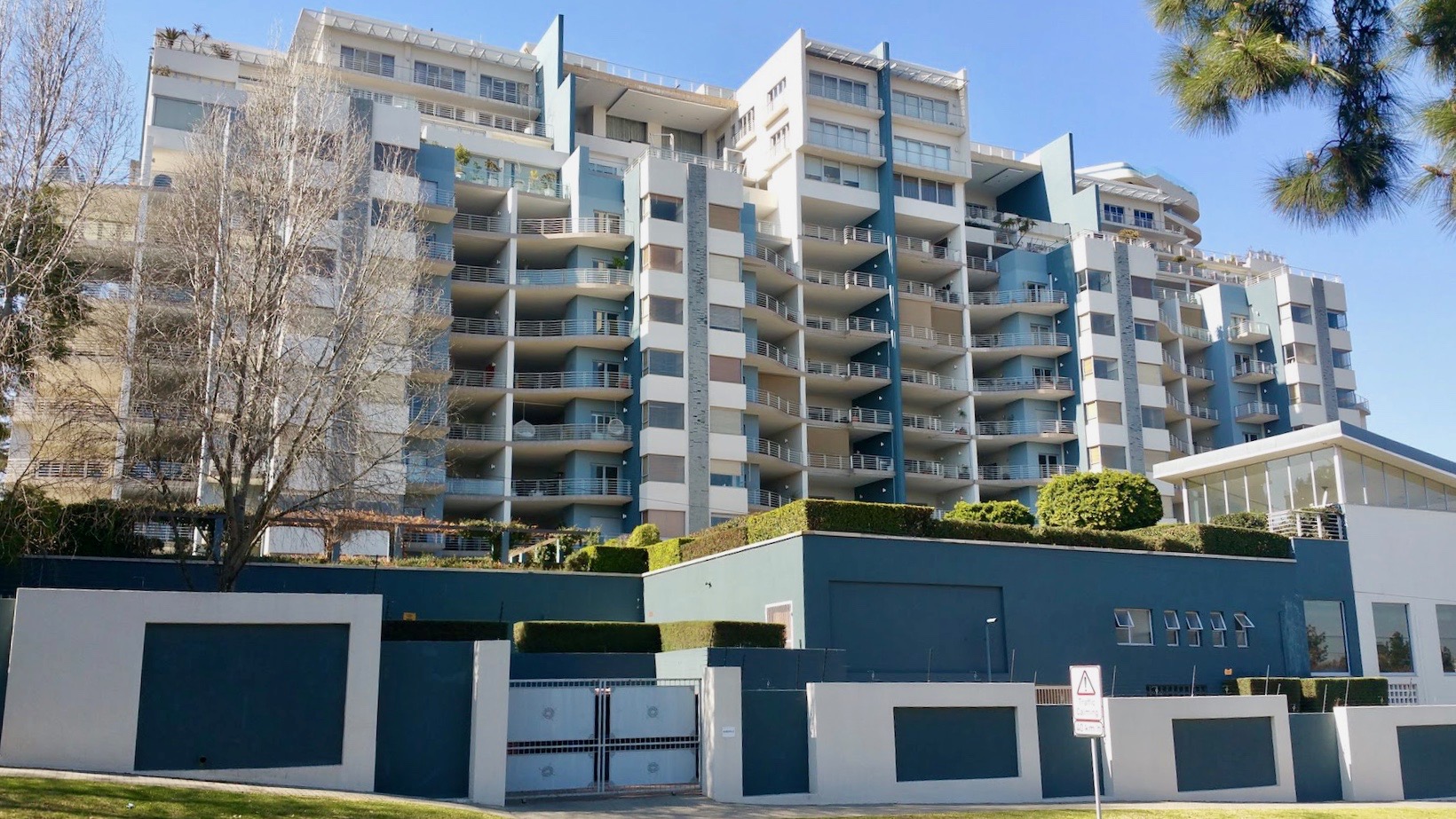 Sunset Towers Morningside | The Heritage Register